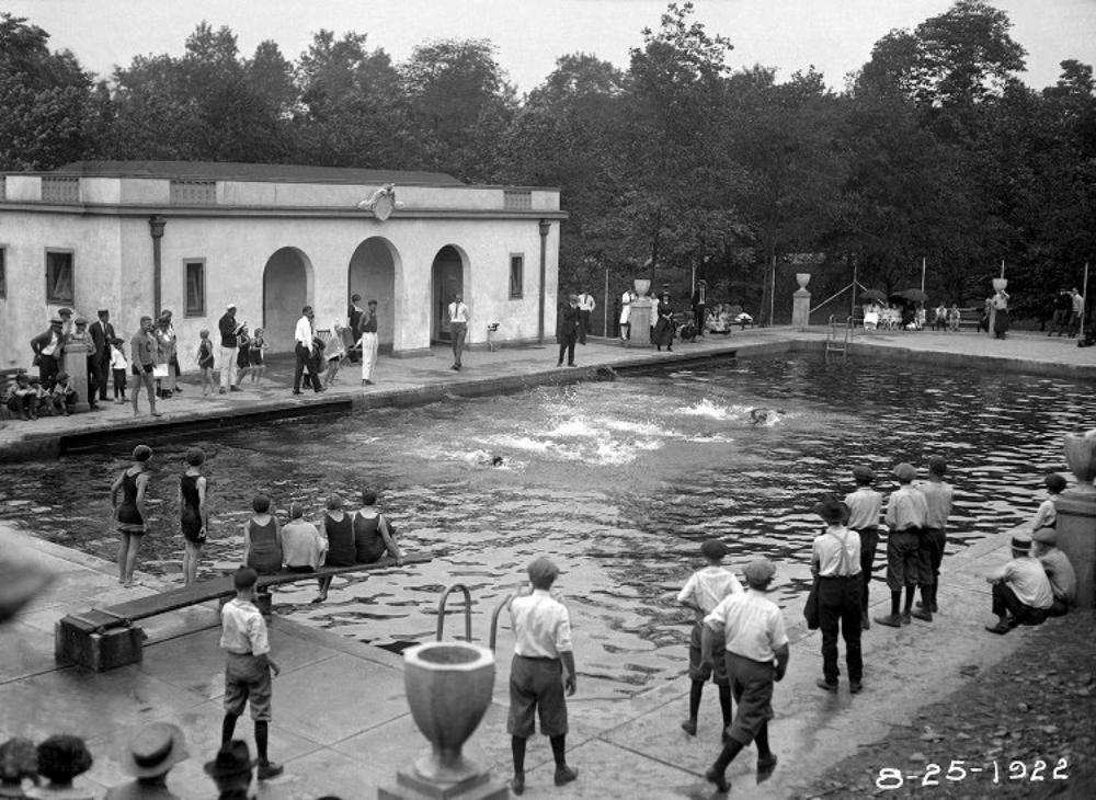 Schenley Pool ~ 1922